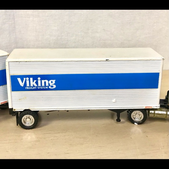 Viking Freight system | Other | Viking Freight System Trailer Truck And ...